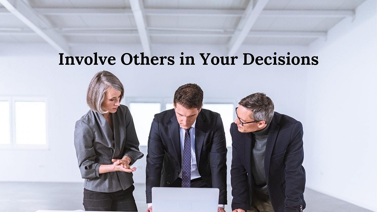 11 Ways To Reward and Improve Your Employees Experience