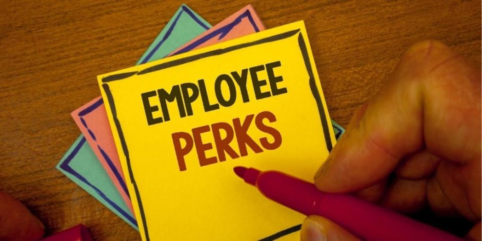 11 Ways To Reward and Improve Your Employees Experience